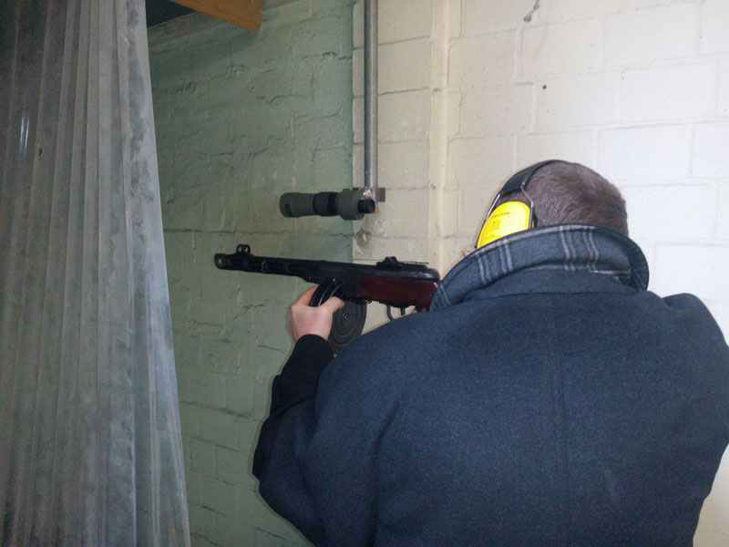 PPS-41 Shpagin > WW2 Weapons