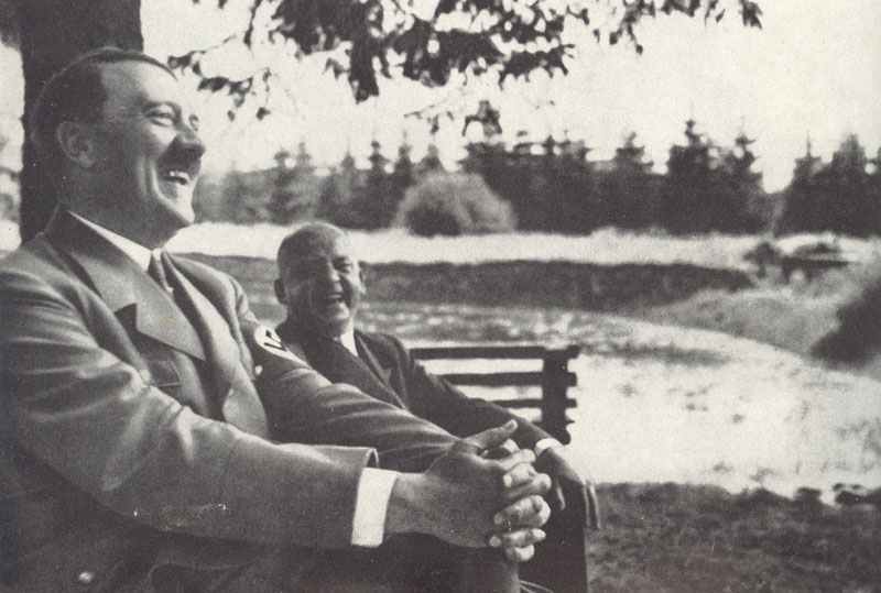 Hitler - Character > WW2 Weapons