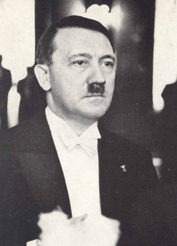 Hitler - Character > WW2 Weapons