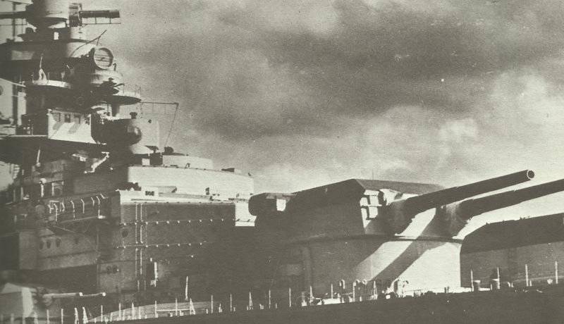 Battleship Tirpitz > WW2 Weapons
