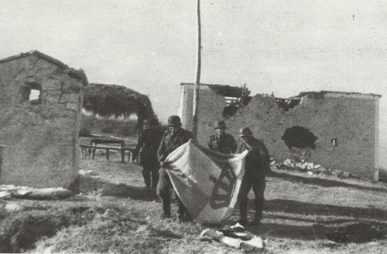 Italian Invasion of Greece 1940 > WW2 Weapons