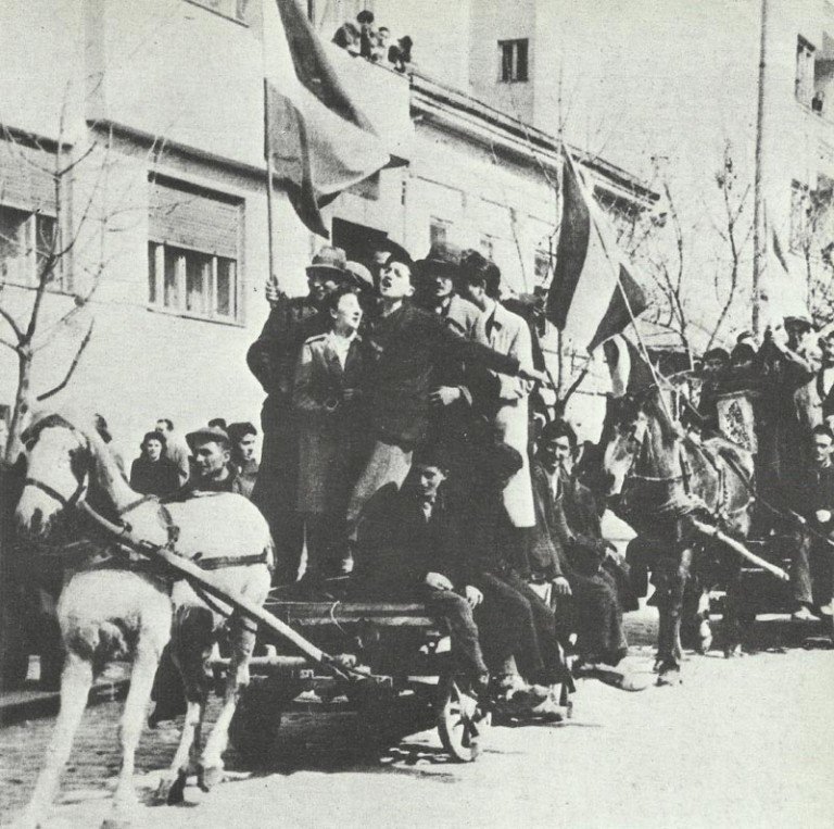 Balkans Campaign > WW2 Weapons