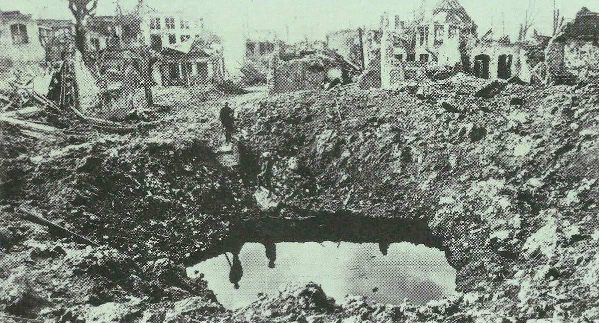 Diary February 24, 1918 > WW2 Weapons