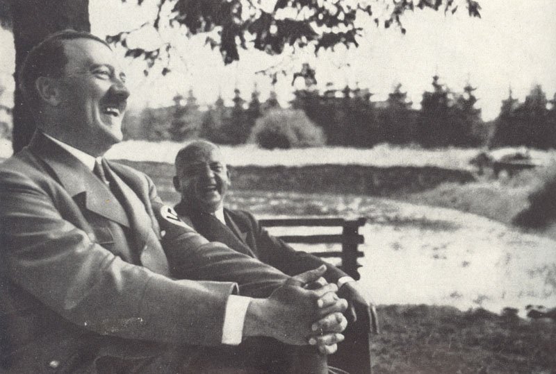 Adolf Hitler – WW2 Weapons