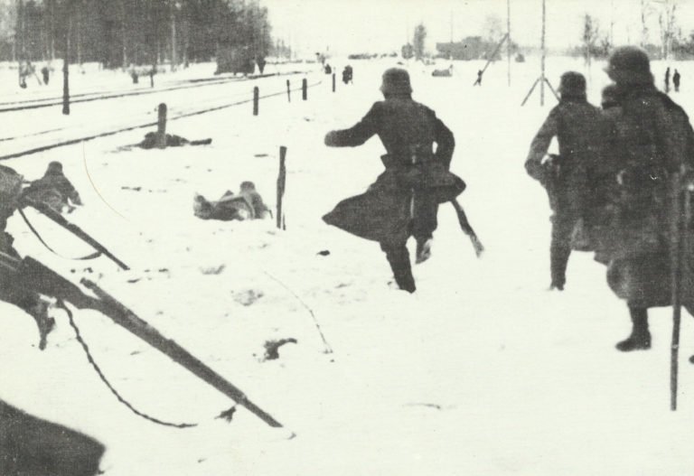 Diary February 18, 1918 > WW2 Weapons