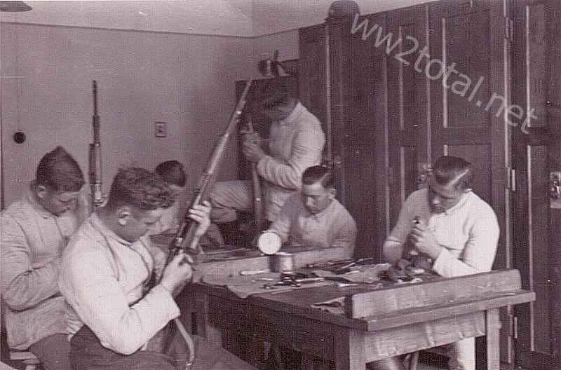 03-Preparations 1940 – WW2 Weapons