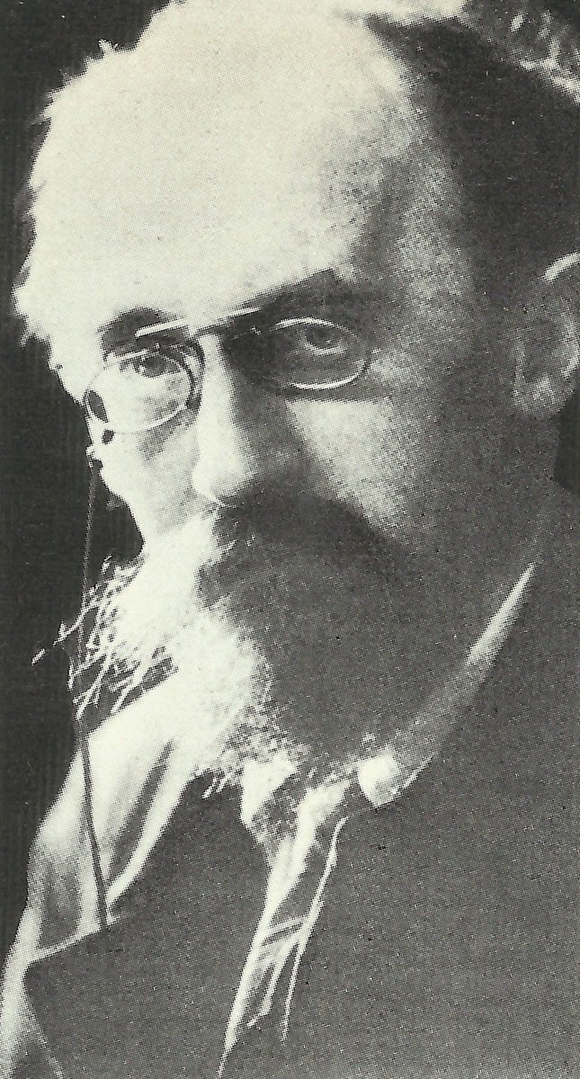 Diary October 15, 1915 > WW2 Weapons