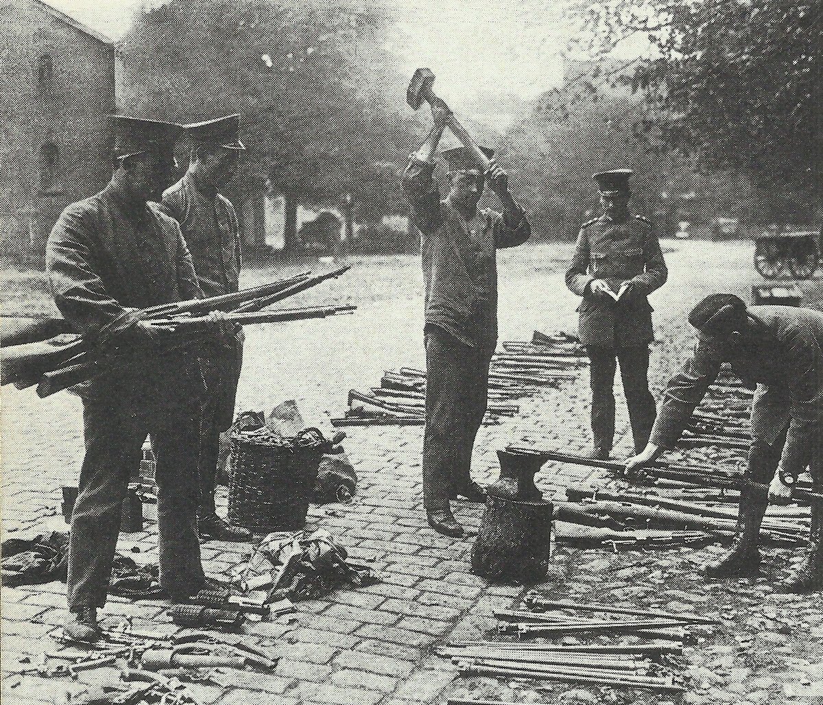 Diary February 7, 1919 > WW2 Weapons