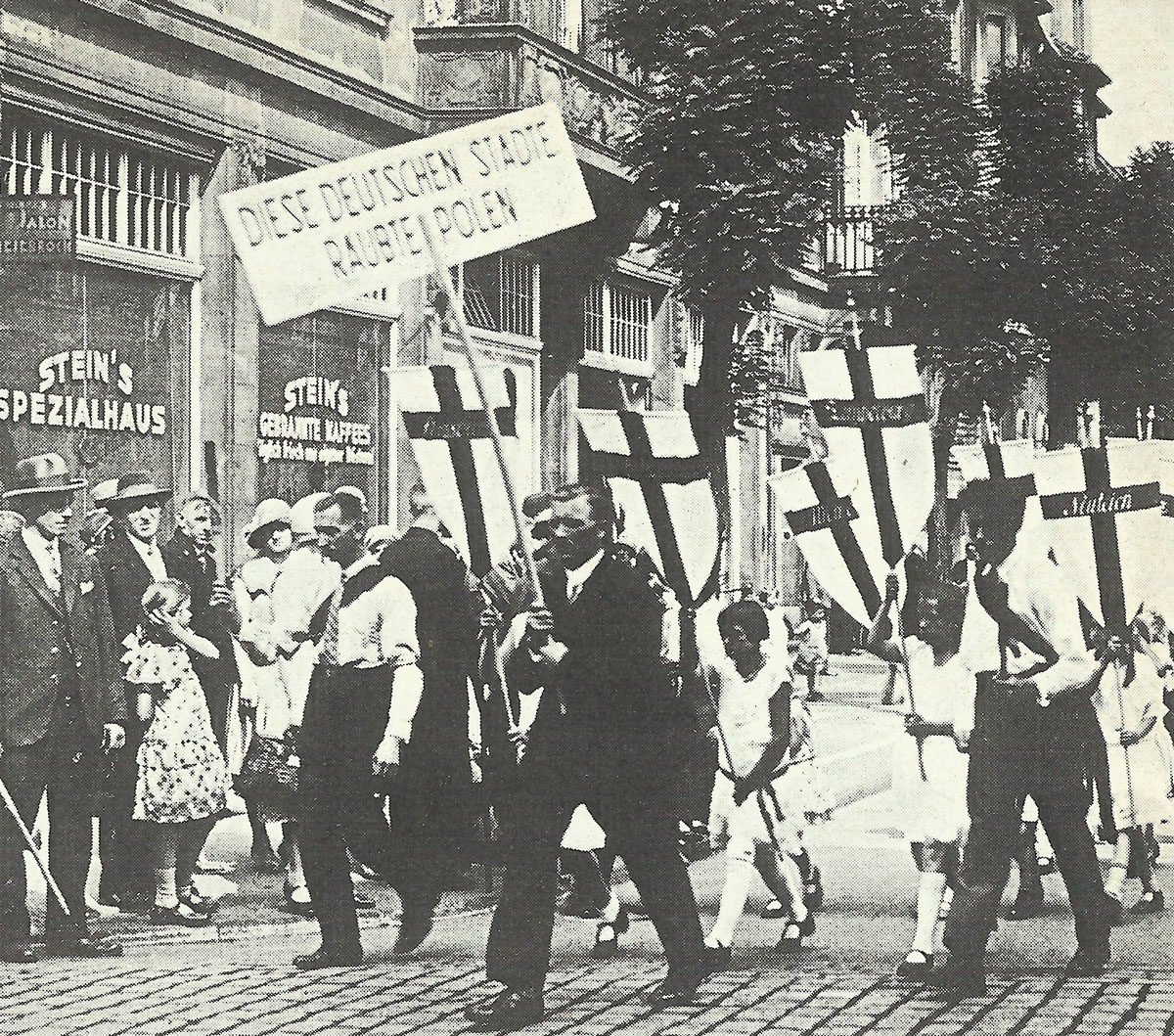 Diary JULY 2, 1914 > WW2 Weapons