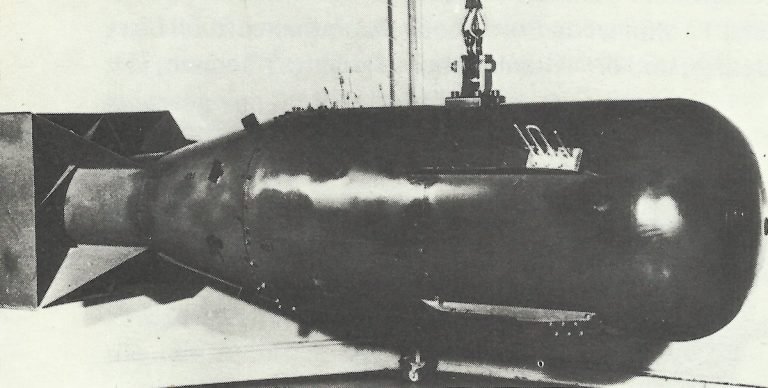 The atomic bomb and its dropping on Japan > WW2 Weapons