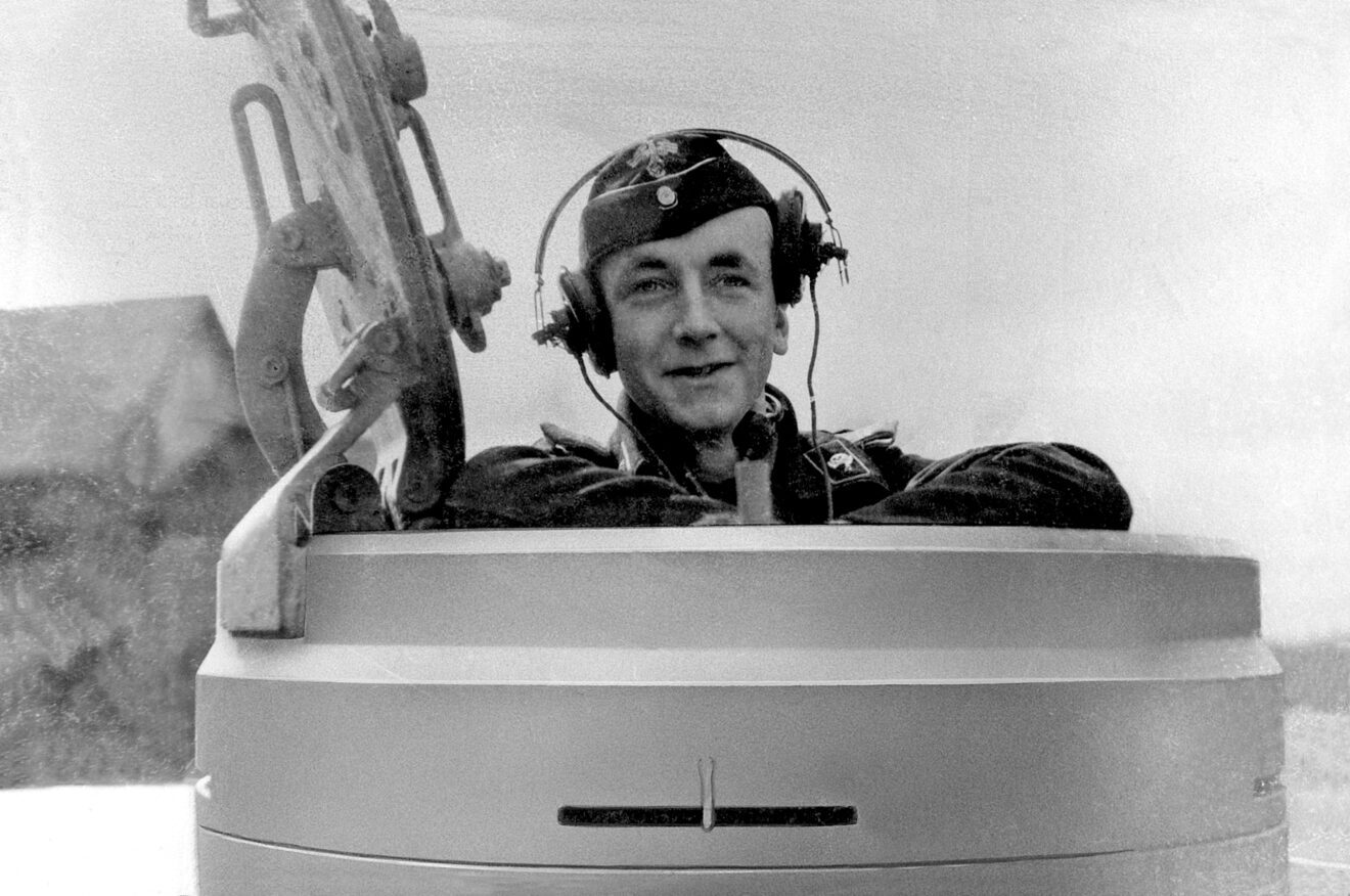 Panzer Ace Otto Carius > WW2 Weapons