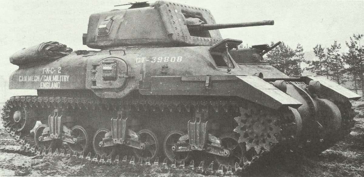 Canadian Armed Forces in World War 2 > WW2 Weapons